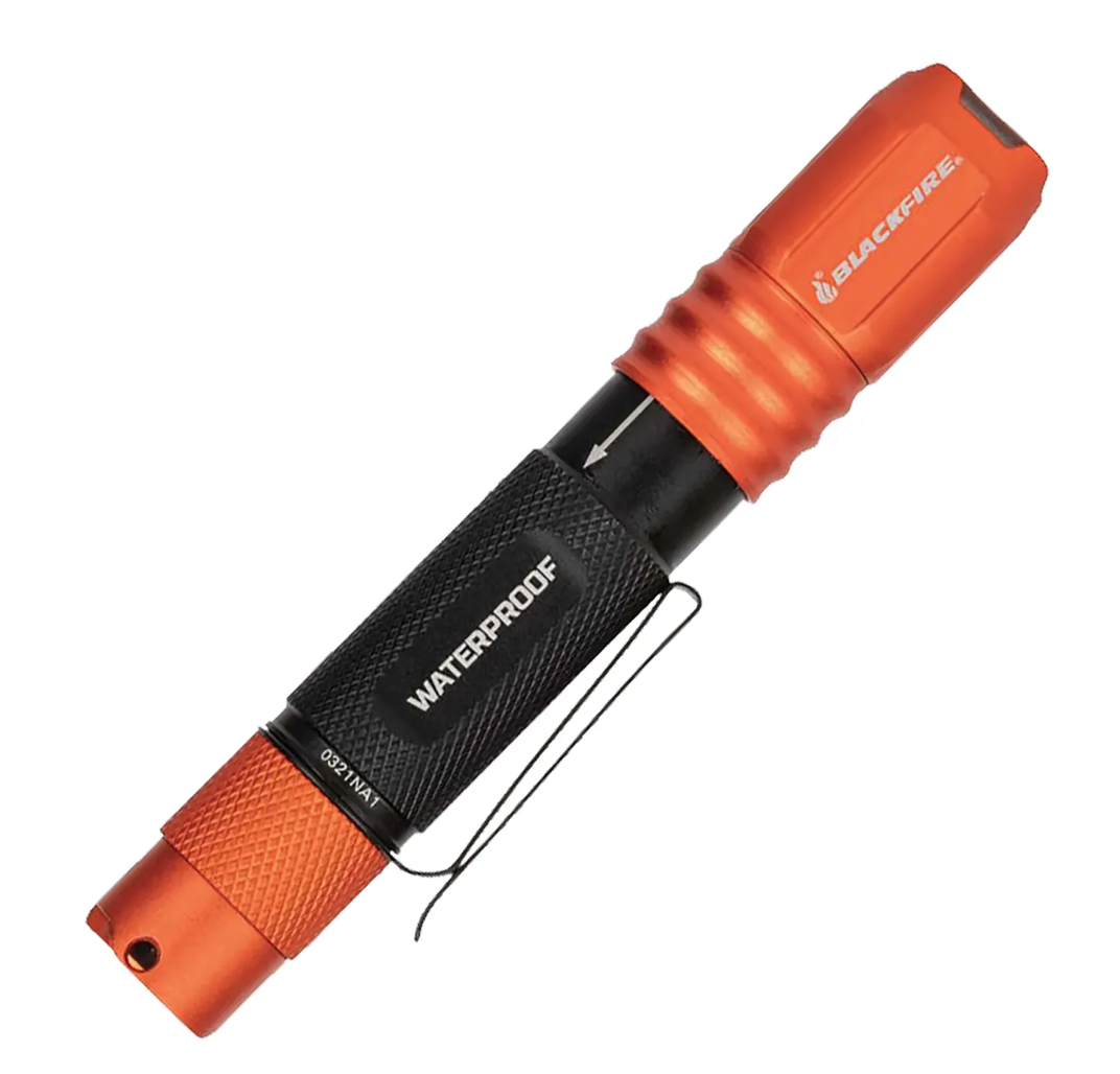 5 Plug Bag Essentials for Surfcasters - On The Water