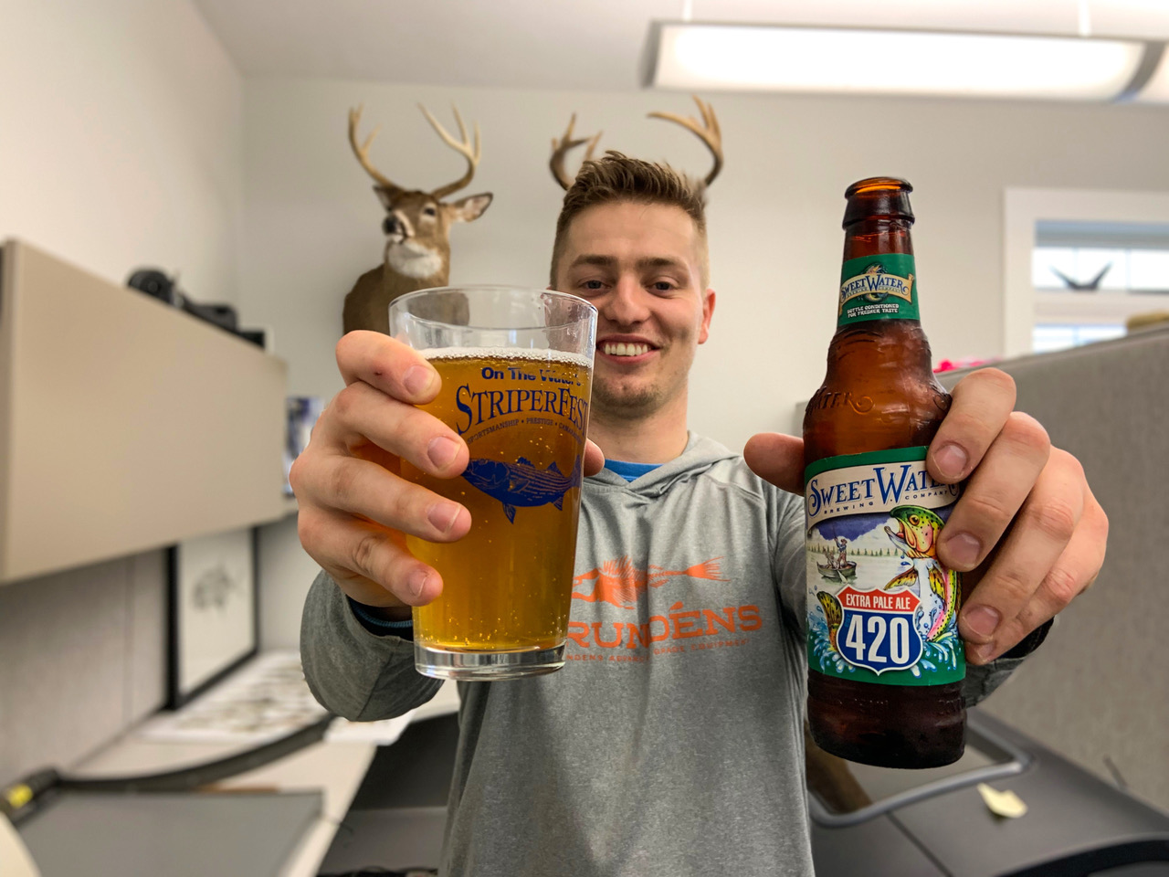 Sweet Water Brewing Co. 420 Extra Pale Ale - On The Water