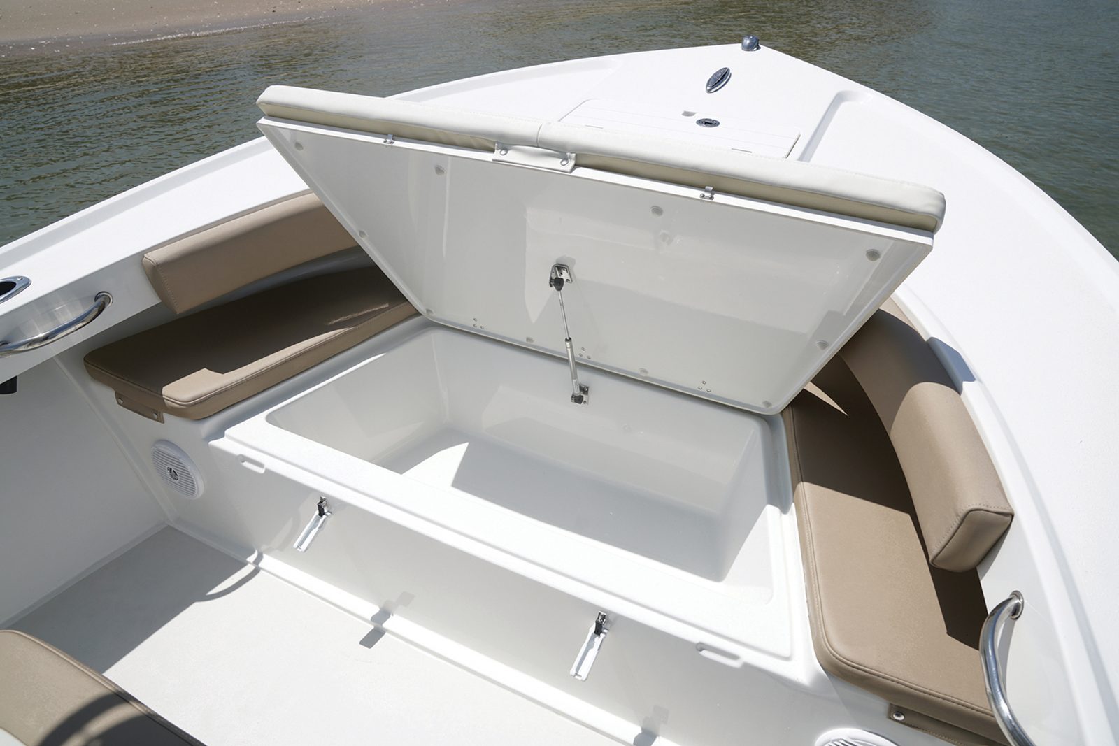 Boat Review: Parker 21 SE Center Console - On The Water