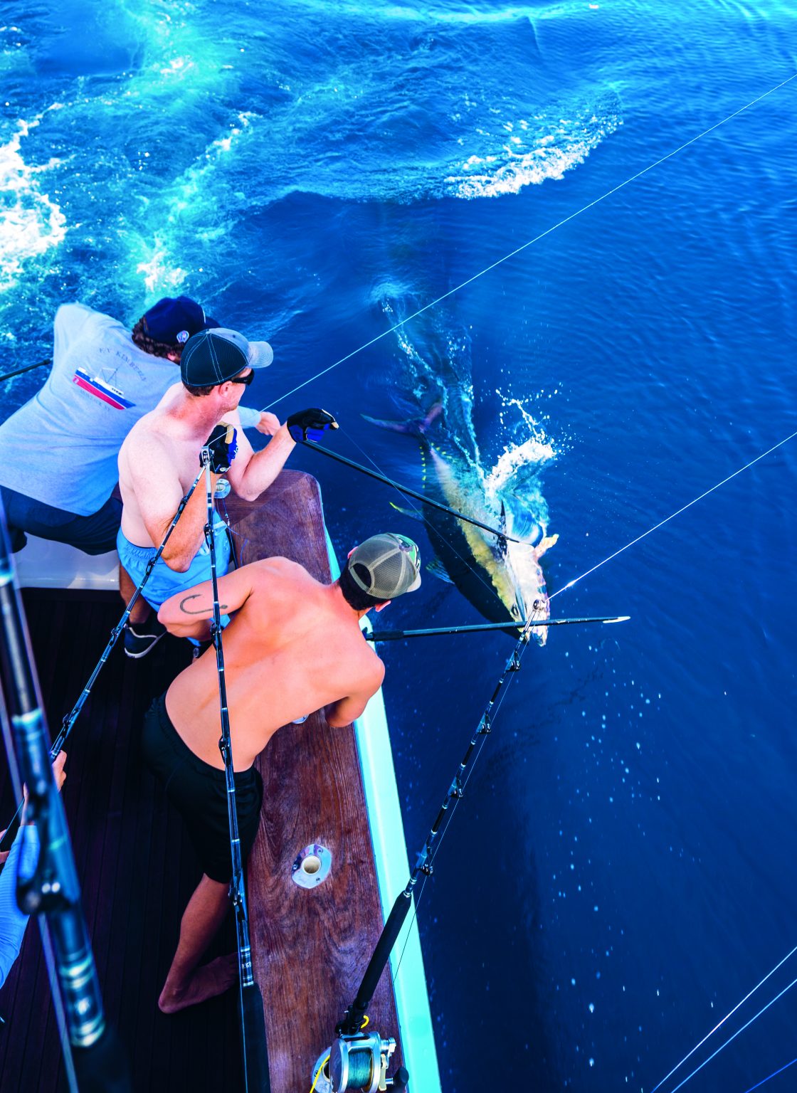 How to Fight a Tuna - On The Water