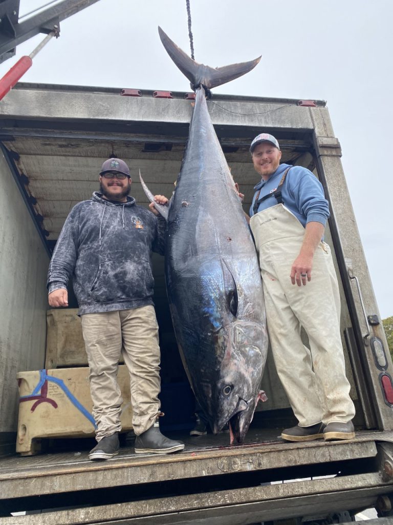 Giant Bluefin Tuna Caught on Slow-Pitch Jigging Tackle - On The Water