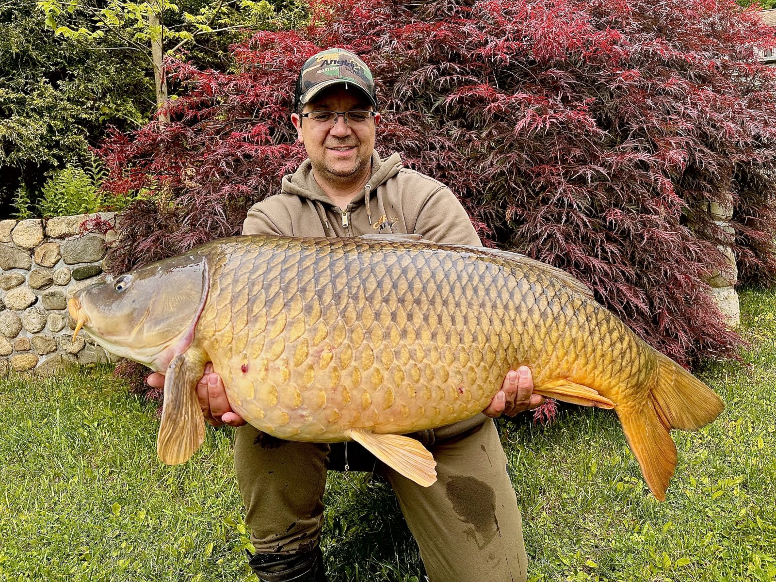 Angler Lands Largest Freshwater Fish Ever Recorded in Connecticut - On ...